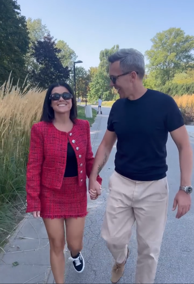 Katarzyna Cichopek rozbawiła fanów. Wideo i rowerzysta jadący tyłem są ...