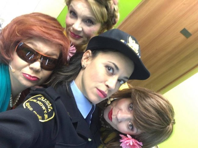 Policjantka Francesca z Policjantka Francesca z